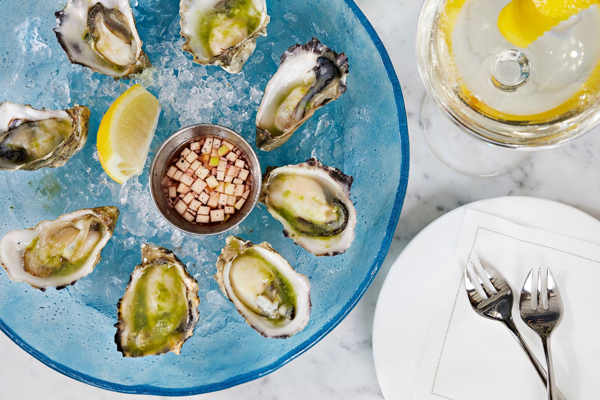 Doyle – The Dupont Circle Hotel's chic lounge offers specialty ...